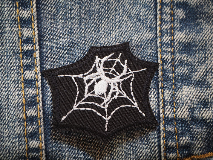 Spider Web Patch – IngridPatches