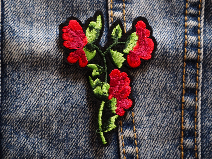 Red Flowers Patch – IngridPatches
