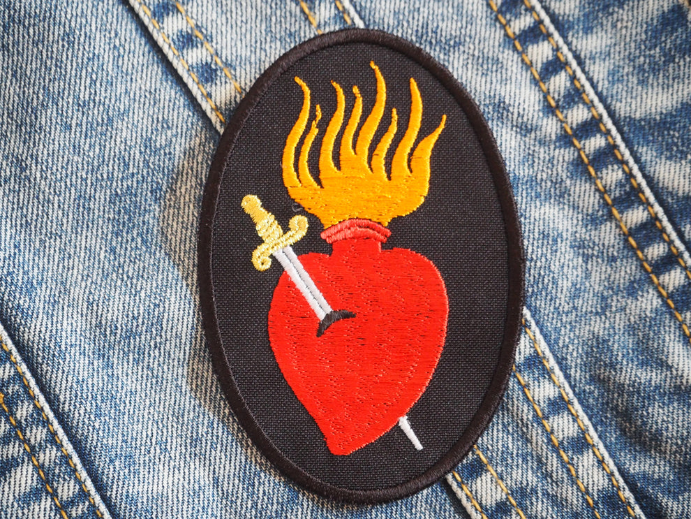 Occult Heart & Sword Patch – IngridPatches