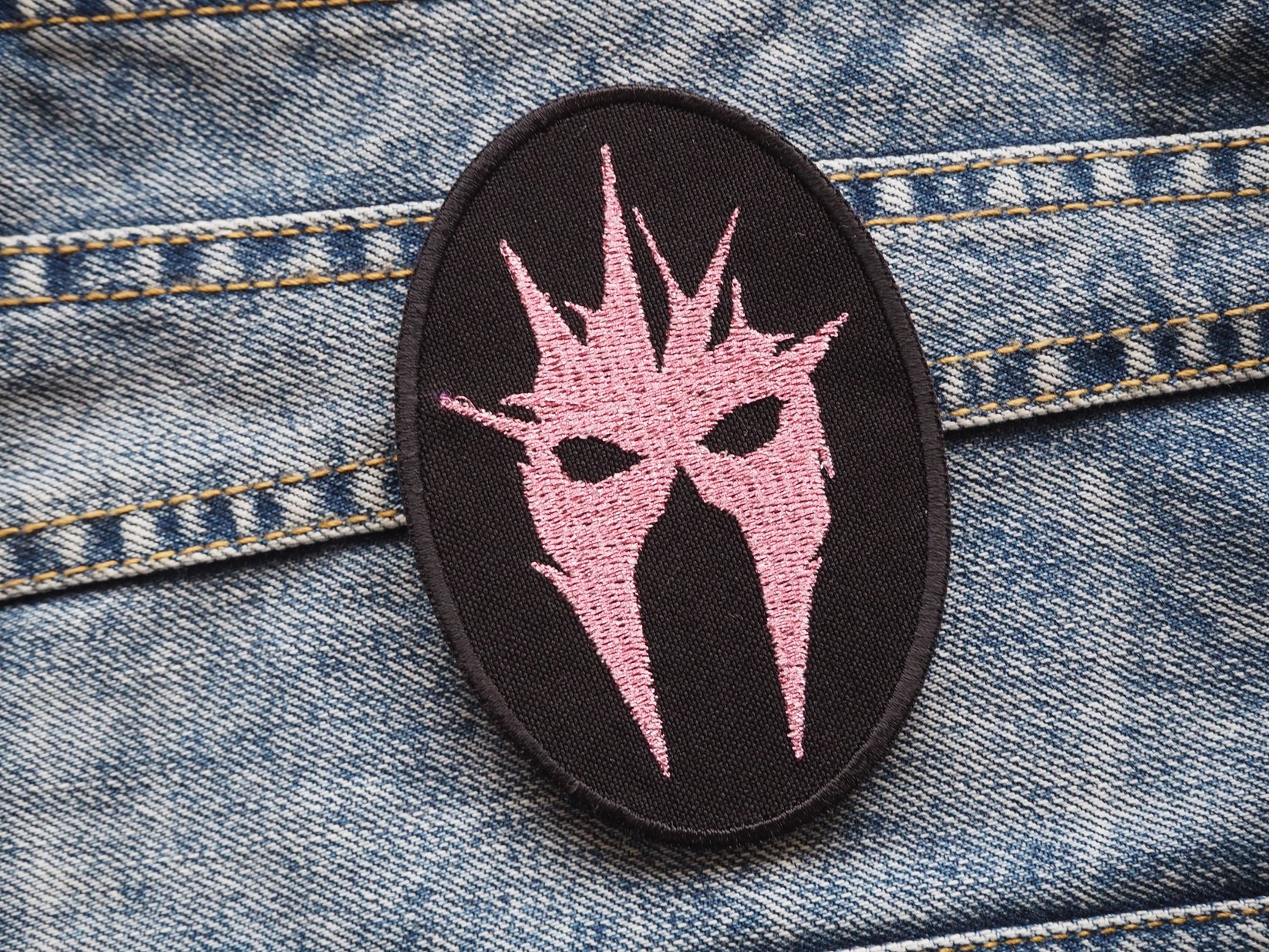 Sauron Shield Embroidered Patch – IngridPatches